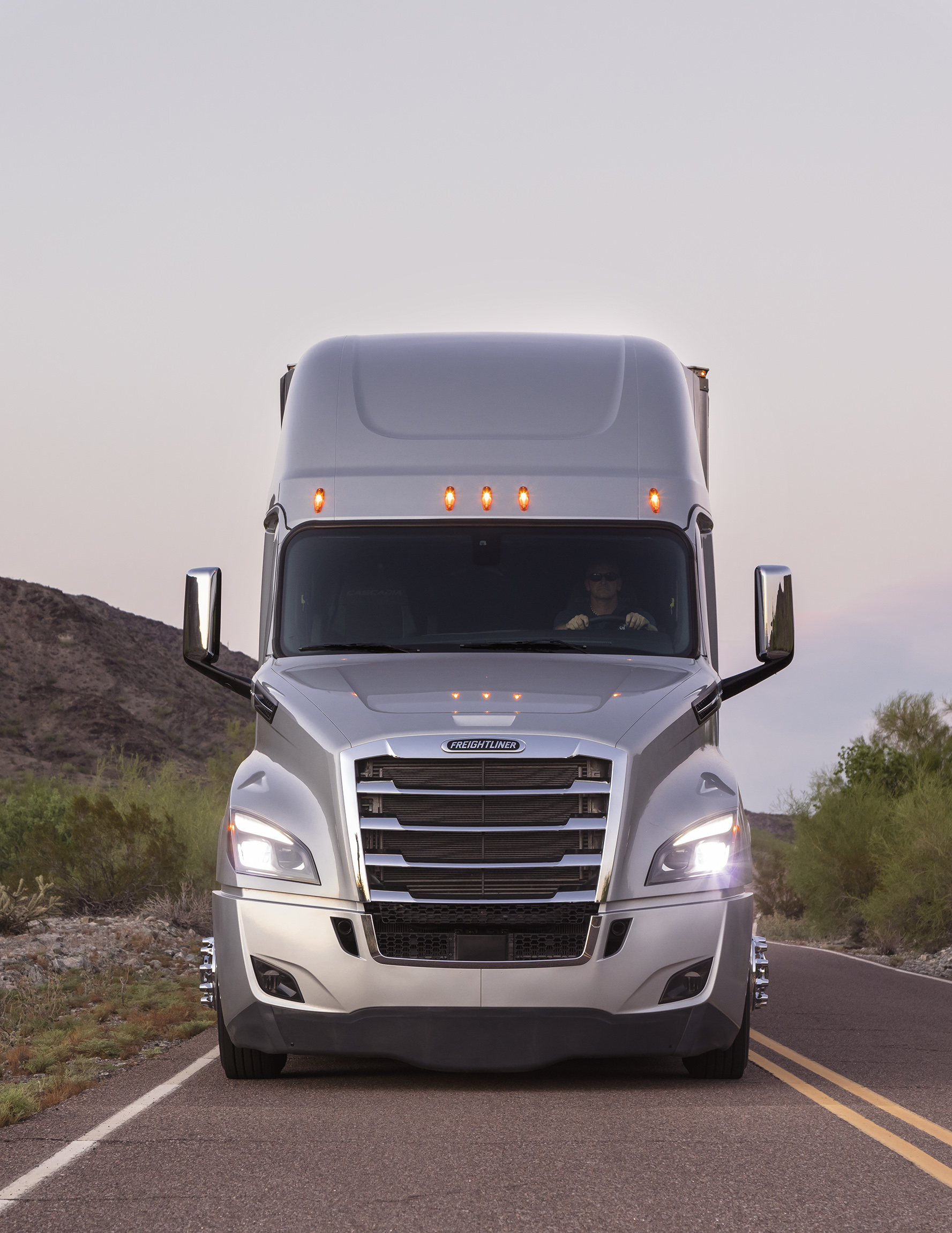 Freightliner Takes Wraps Off New Cascadia Truck News Freightliner Takes Wraps Off New Cascadia Truck News