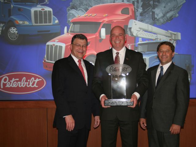 Peterbilt Manitoba named Dealer of the Year - Truck News
