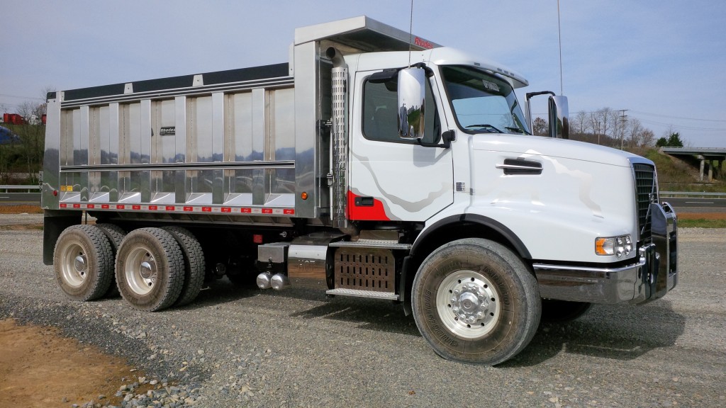 Driving the 2016 model year Volvo VN
