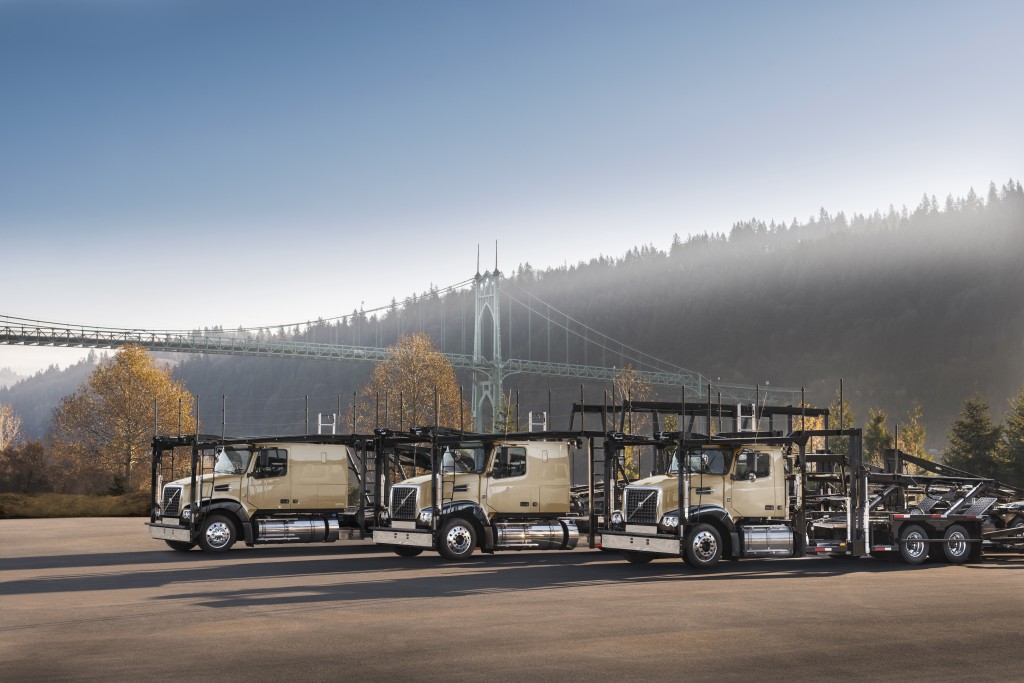 CarriersEdge adds training for auto haulers - Truck News