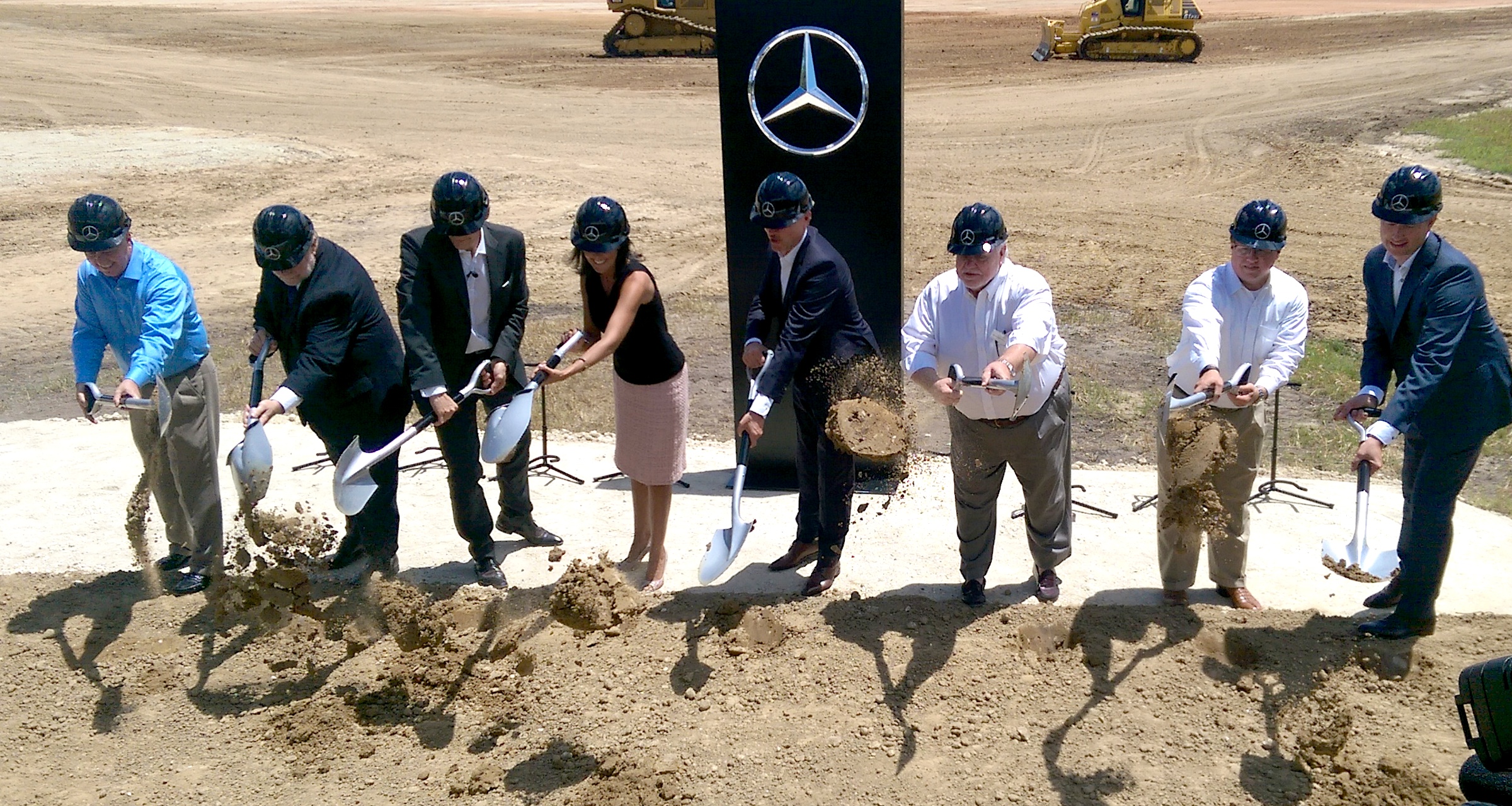 Mercedes-Benz Sprinter van to be ‘Made in the USA’ - Truck News