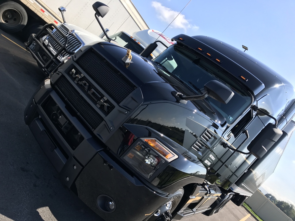 Driving the new Mack Anthem - Truck News
