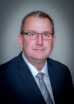 Lewinsky named president of Navistar Canada - Truck News