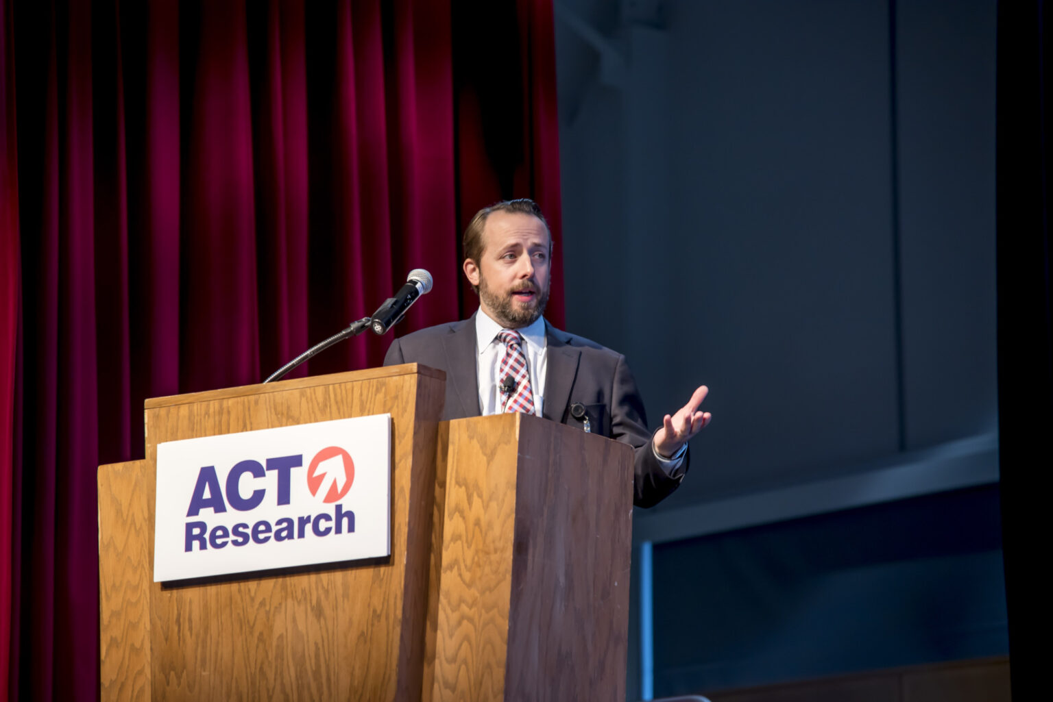 ACT projects record trucking profits, increased truck demand in ’21 ...