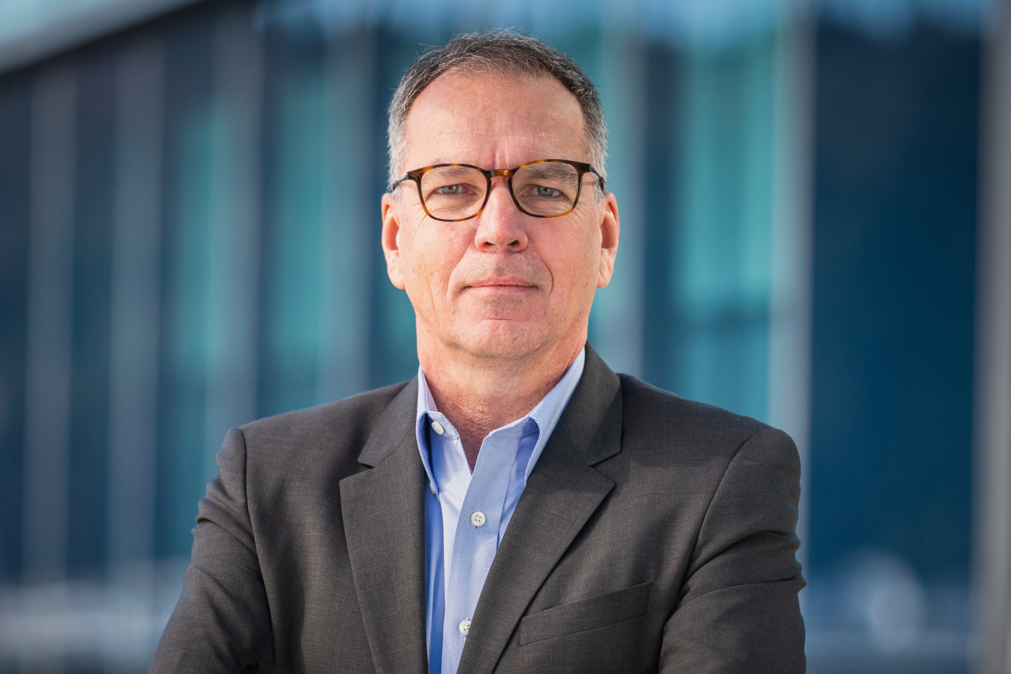 DTNA names Kurschner as chief financial officer - Truck News