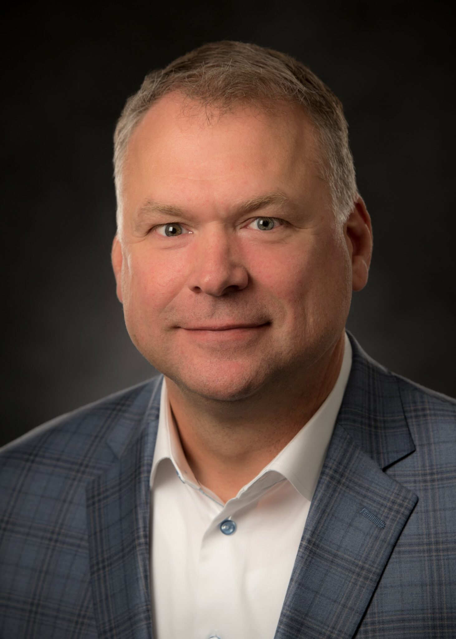 DTNA names new chief engineer of product validation engineering - Truck ...