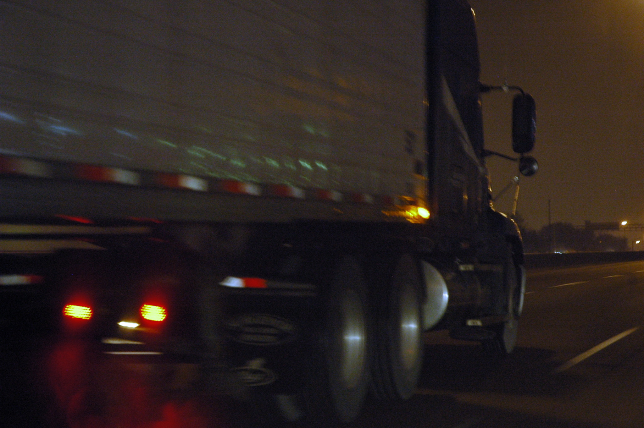 Will your vehicle lighting pass a Roadcheck inspection? - Truck News