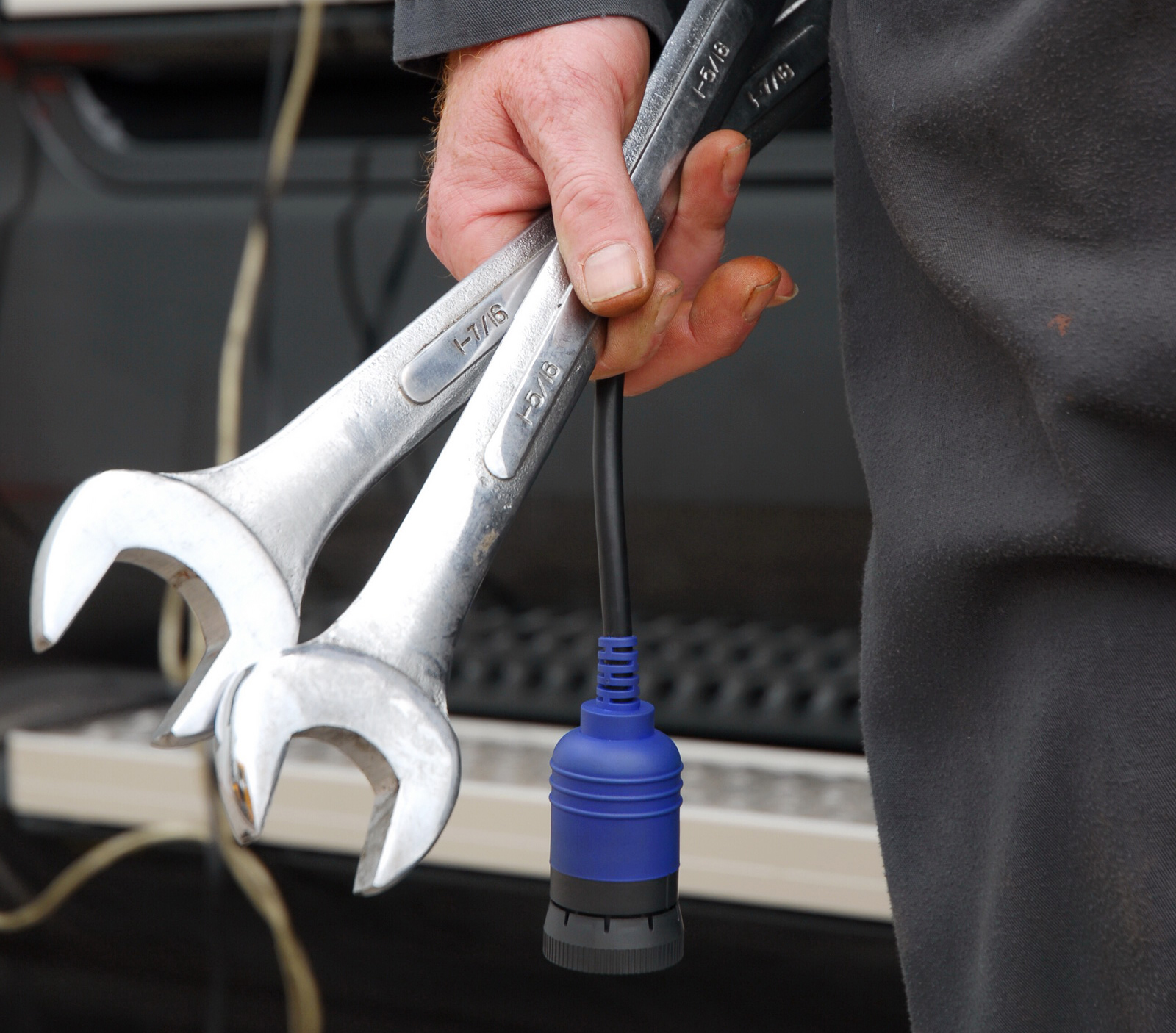 DIY truck electrical system maintenance: Driver's Education - Truck News