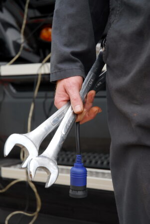 DIY truck electrical system maintenance: Driver's Education - Truck News