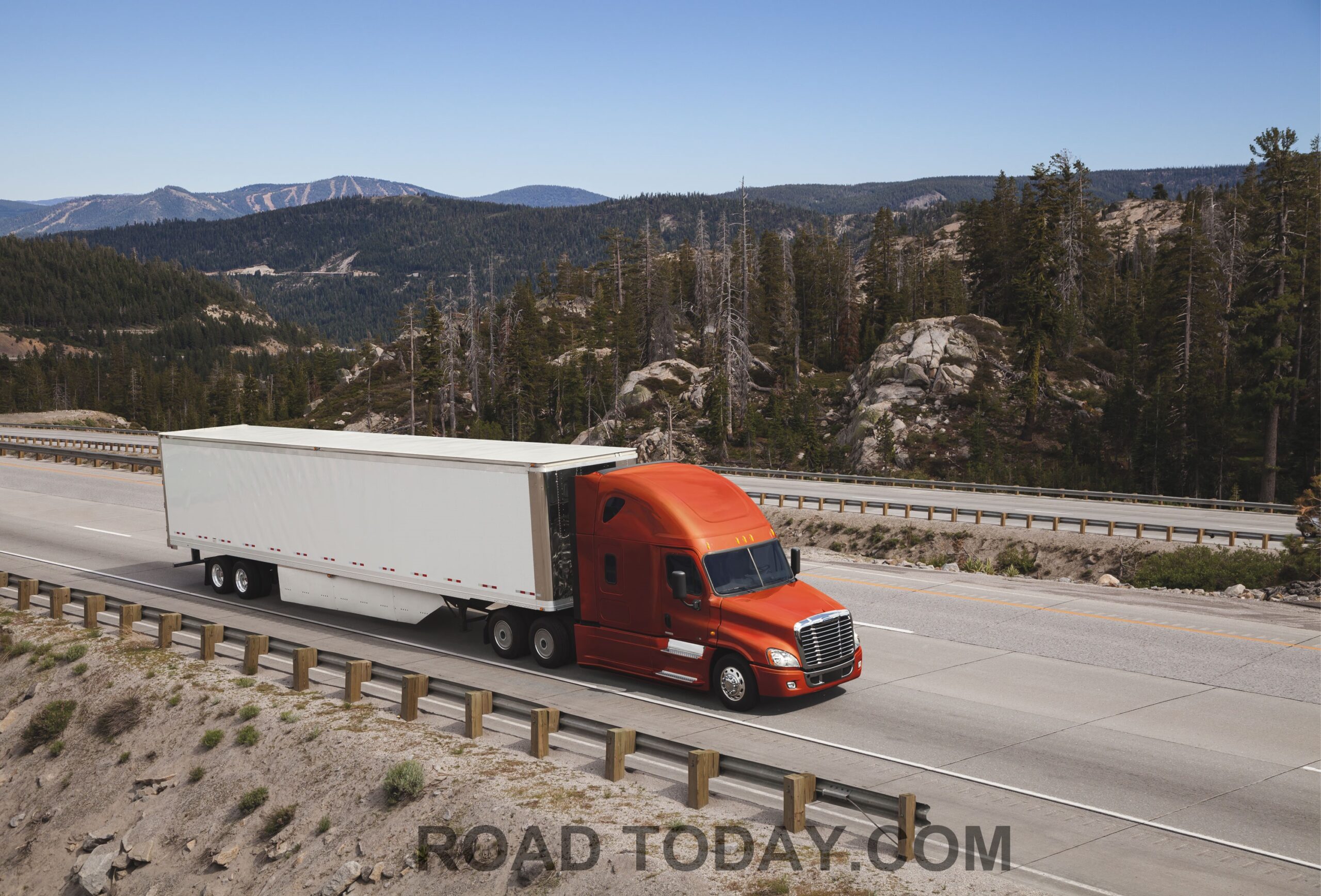 Freightliner Cascadia Evolution Surpasses 15,000 Orders - Truck News