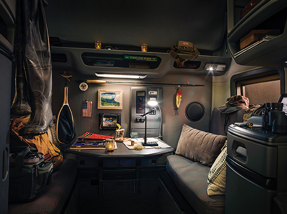Volvo Trucks Offers Versatile Workstation for VNL 740, 760 and VNX 740 ...