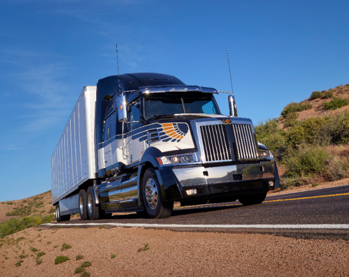 Freightliner, Western Star tap FleetNet for roadside assistance - Truck ...