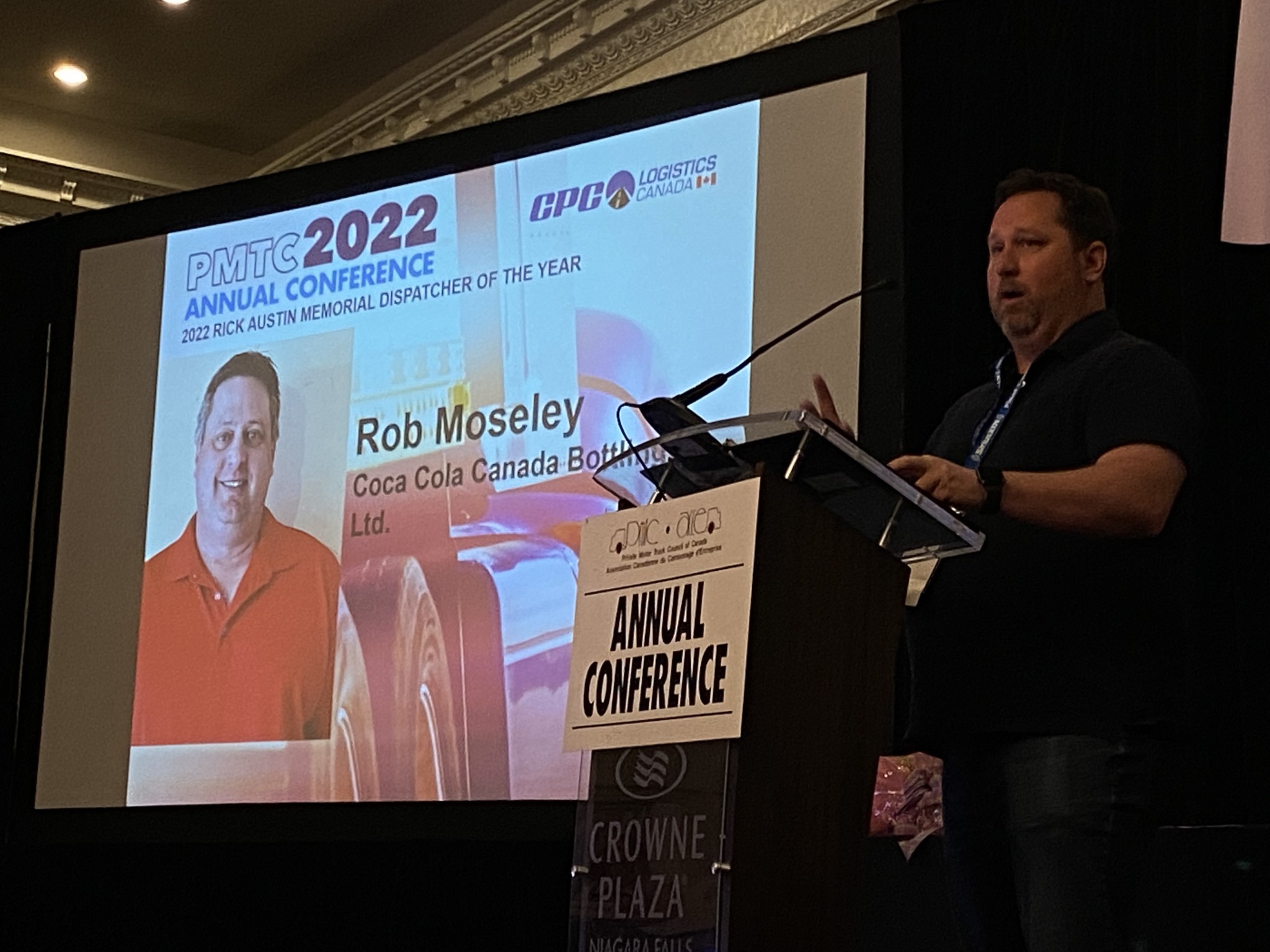 Moseley named dispatcher of the year - Truck News