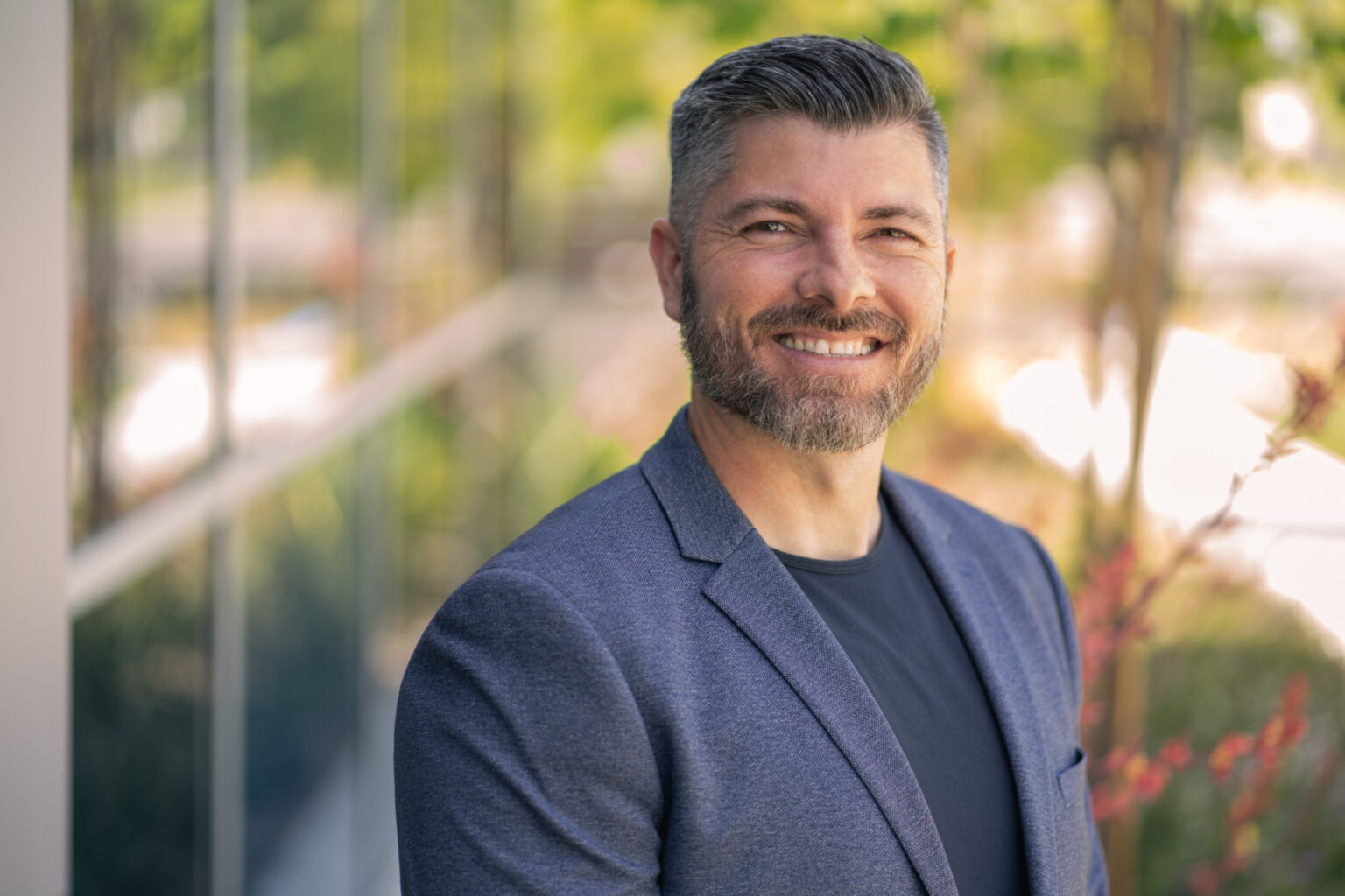 Hydron looks to combine autonomous tech, hydrogen fuel cells - Truck News