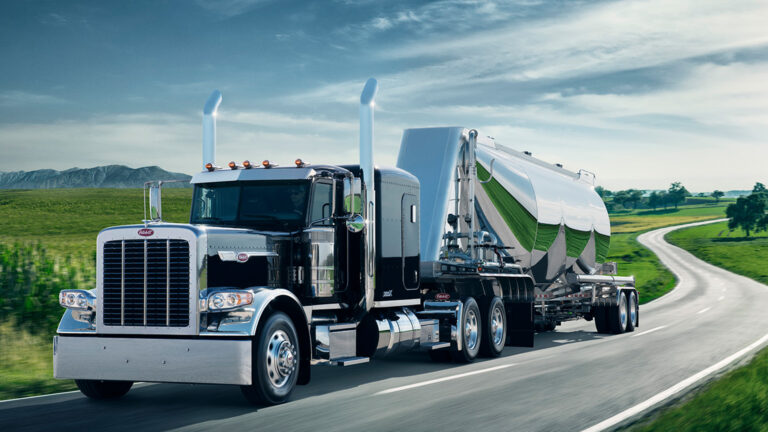 Peterbilt special-edition Model 389X limited to 1,389 trucks (Photo ...