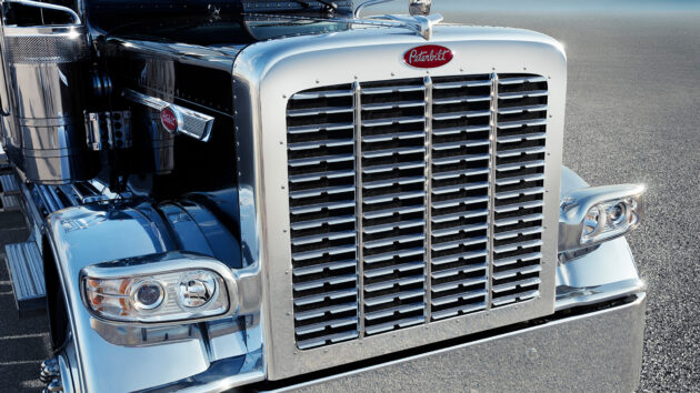 Peterbilt special-edition Model 389X limited to 1,389 trucks (Photo ...