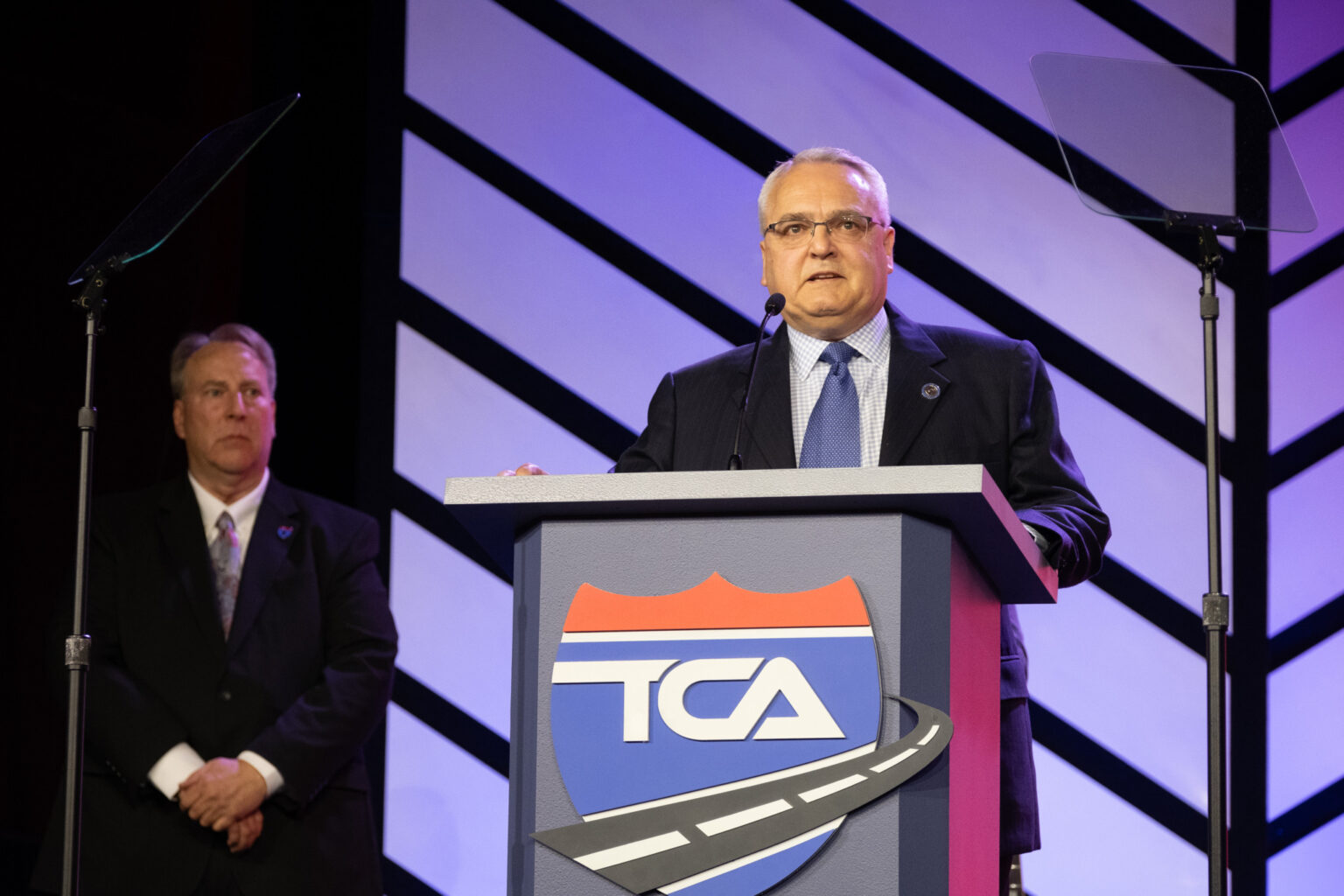 Bison Transport wins 2023 TCA Fleet Safety Award Grand Prize - Truck News