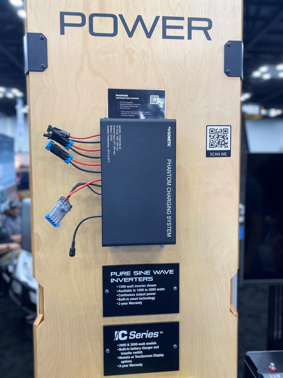 Phantom advanced trail charger helps reduce costs - Truck News