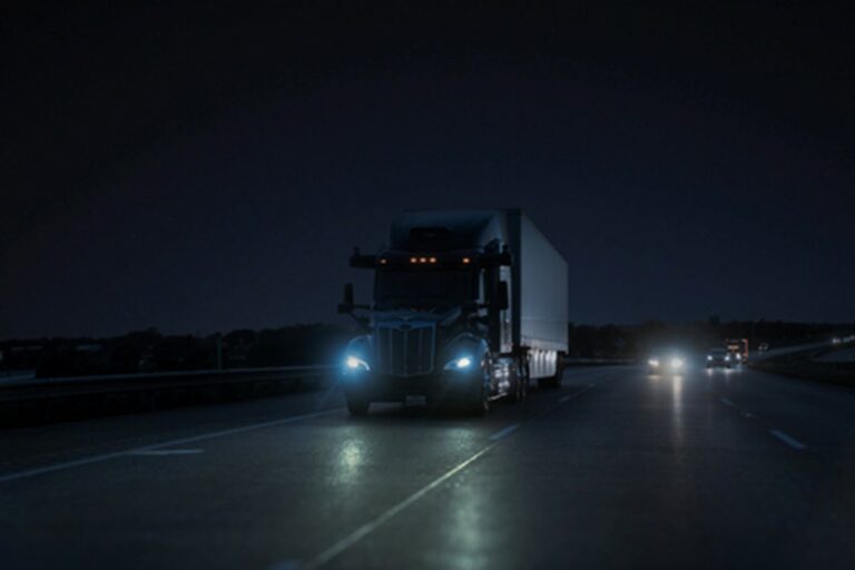 Aurora running autonomous trucks at night, launches livestream of ...